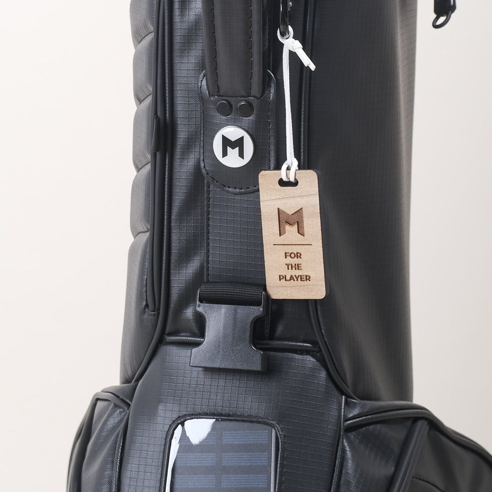 MNML MR1 Golf Bag - lightweight tech inspired bag – MNML Golf Australia